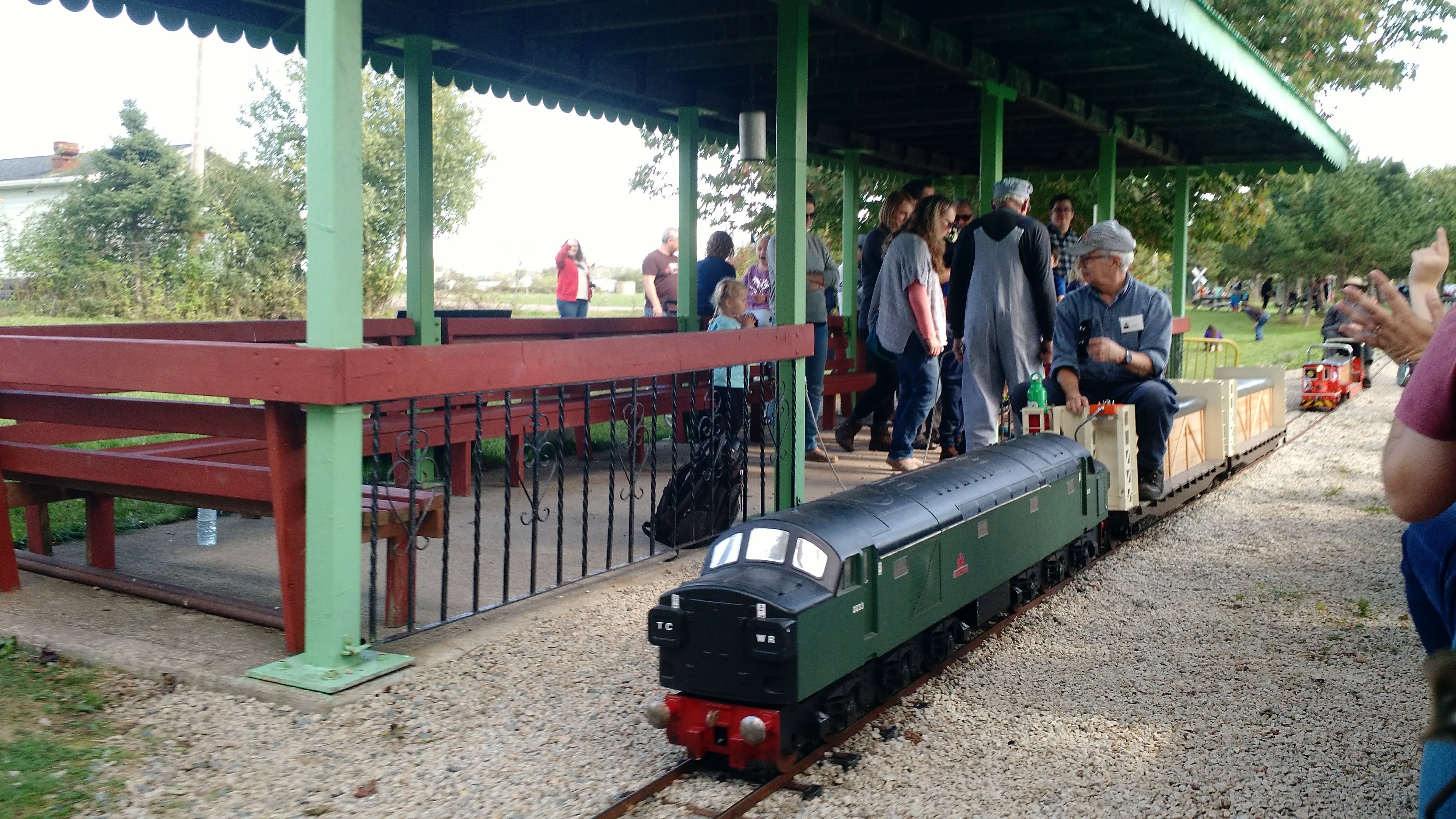 Smaller train stations, please! | Paradox Interactive Forums