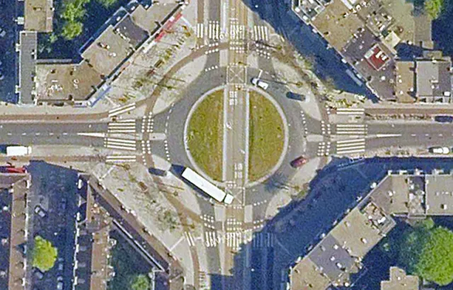 Level Crossings and Roundabouts For Trams | Paradox Interactive Forums