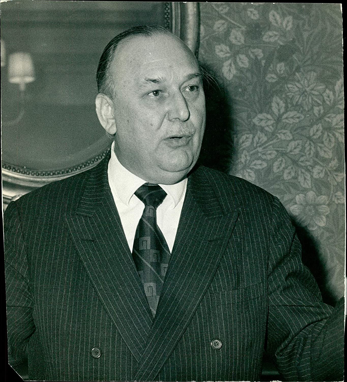 Echoes of A New Tomorrow: Life after Revolution in the Commonwealth of ...